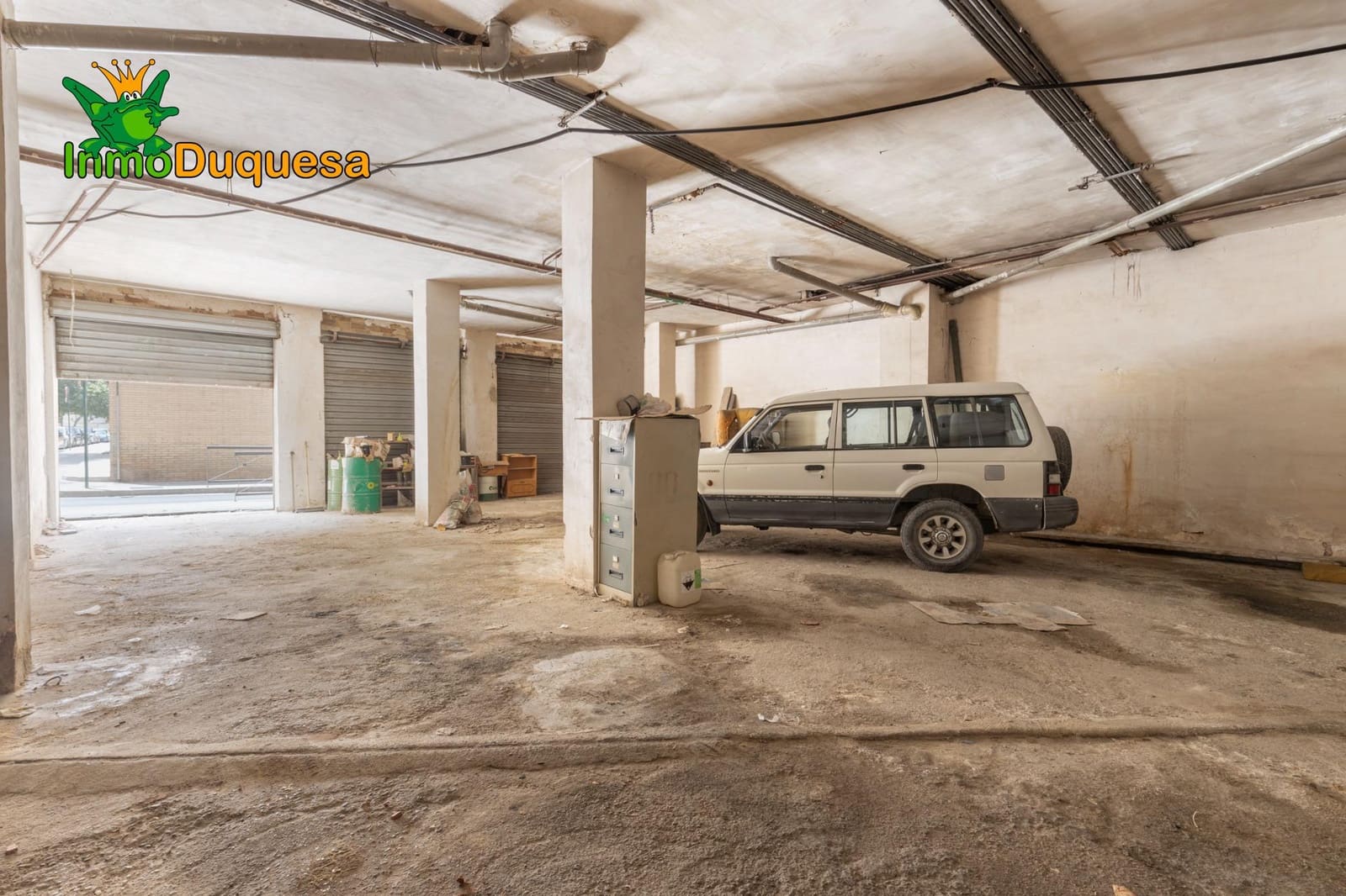 Commercial for sale in Beiro, Granada city with garage - € 160,000 (Ref ...