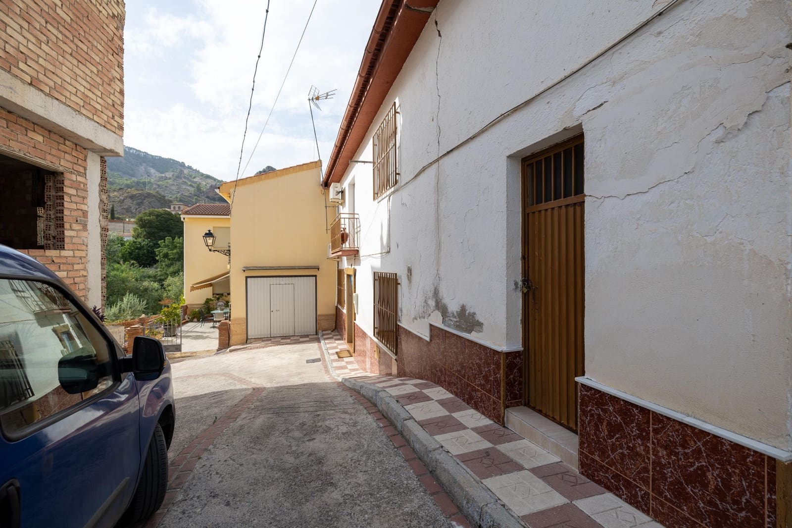 3 bedroom Townhouse for sale in Olivares, Moclín - € 83,000 (Ref: 9434204)