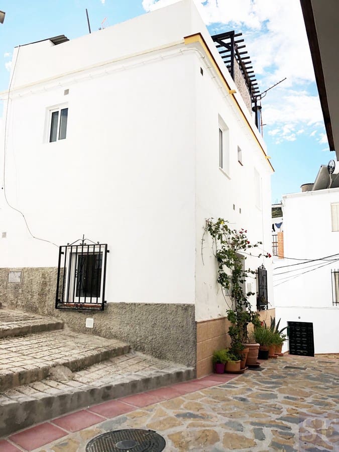 2 bedroom Townhouse for sale in Cómpeta - € 115,000 (Ref: 4978921)