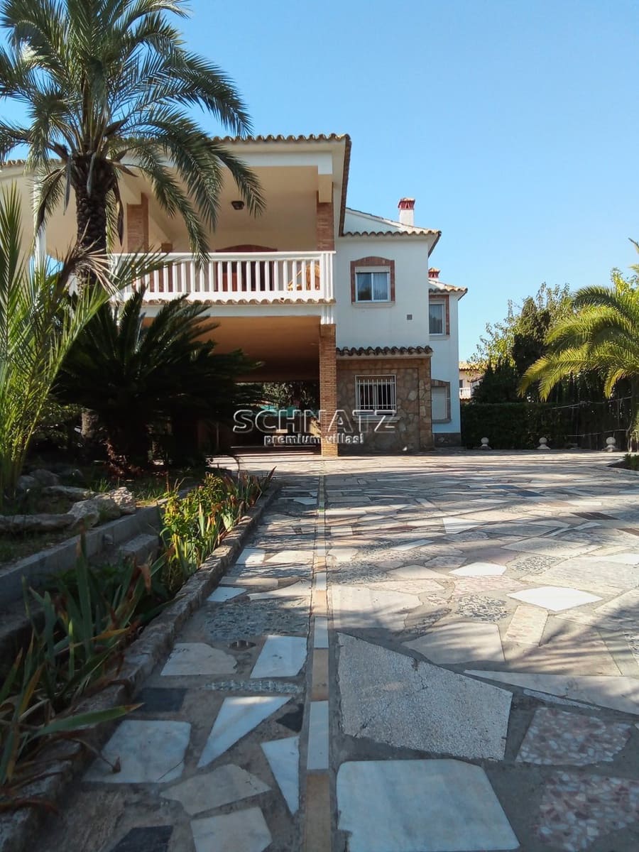 5 bedroom Villa for sale in Devessa - Monte Pego, Dénia with pool ...