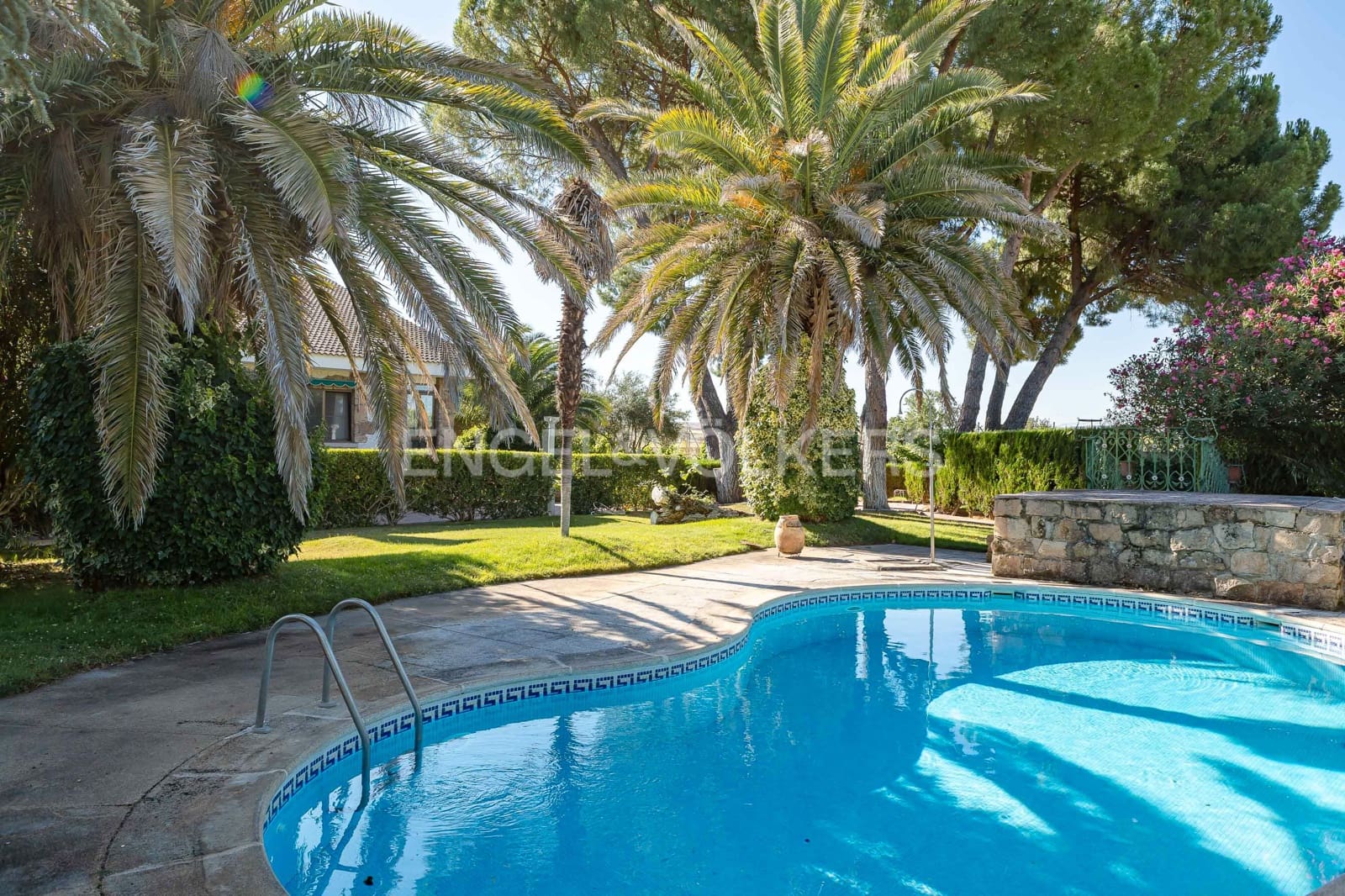 6 bedroom Villa for sale in Fuente el Saz de Jarama with pool garage ...