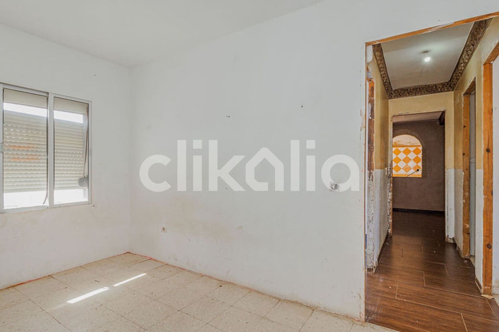 3 bedroom Flat for sale in Dos Hermanas - € 90,000 (Ref: 9315165)