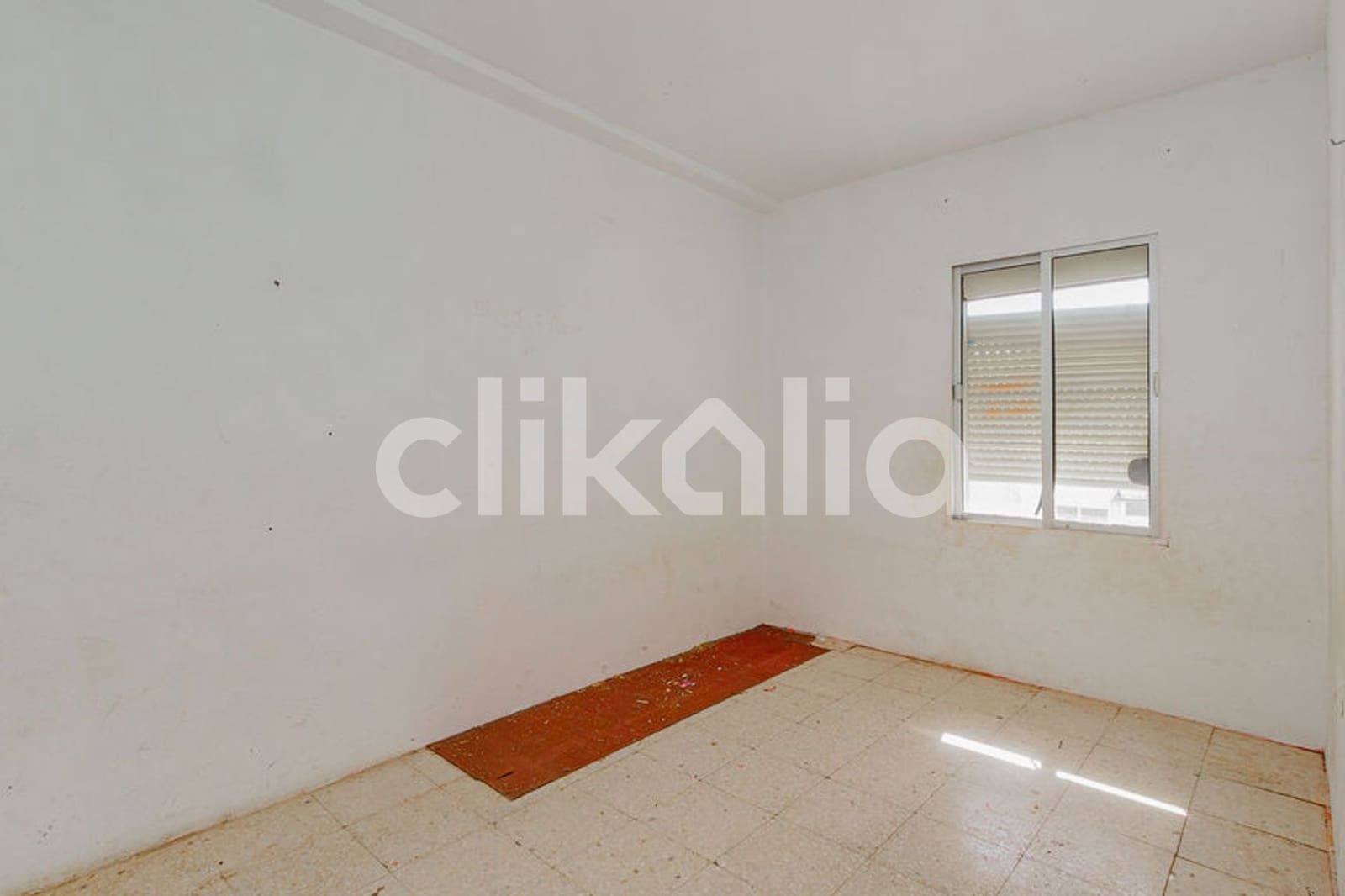 3 bedroom Flat for sale in Dos Hermanas - € 90,000 (Ref: 9315165)