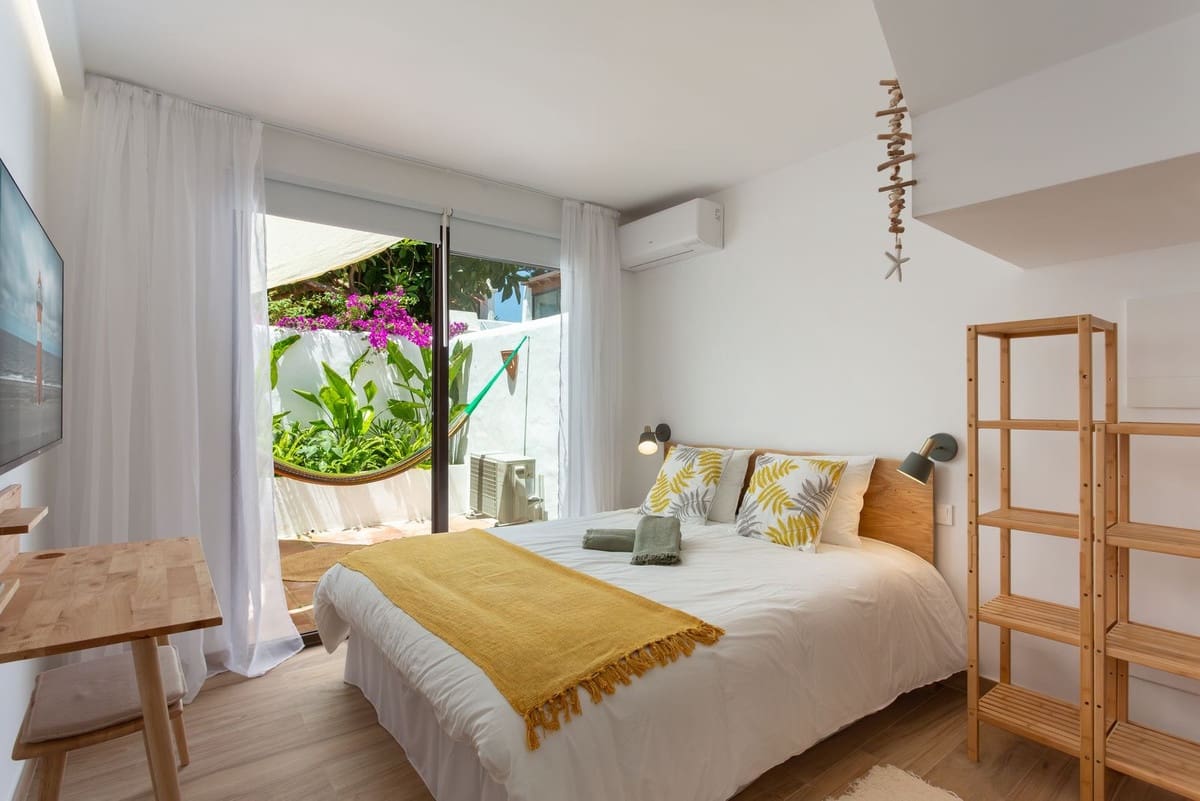 Casa de 1 habitación en Parque Central, Estepona en venta con piscina ...