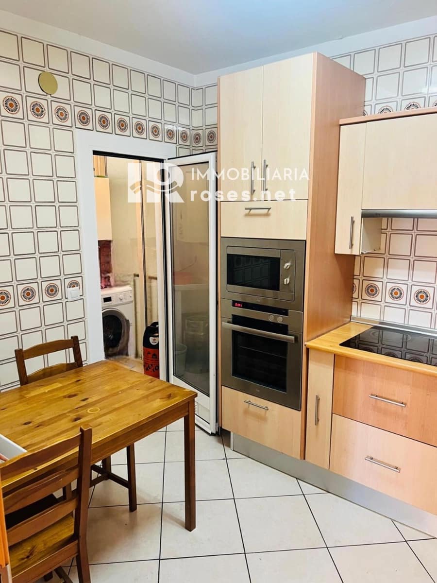 4 chambre Appartement à vendre à Roses - 210 000 € (Ref: 9362851)