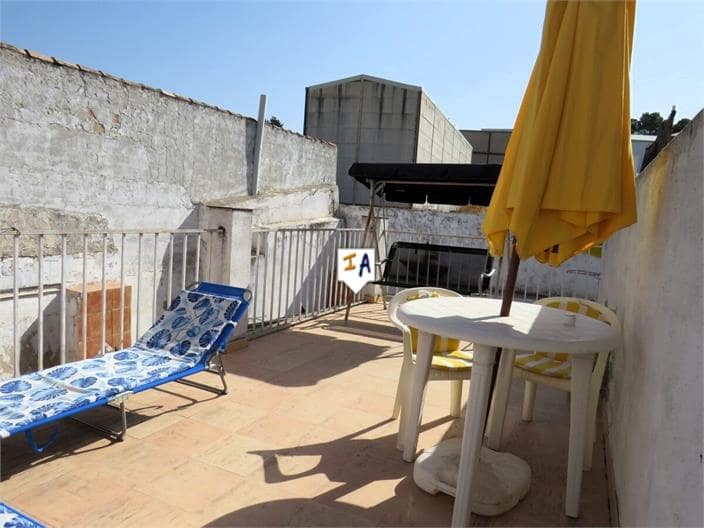 3 slaapkamer Huis te koop in Monte Lope Alvarez, Martos met zwembad - € 53.000 (Ref: 8503876)