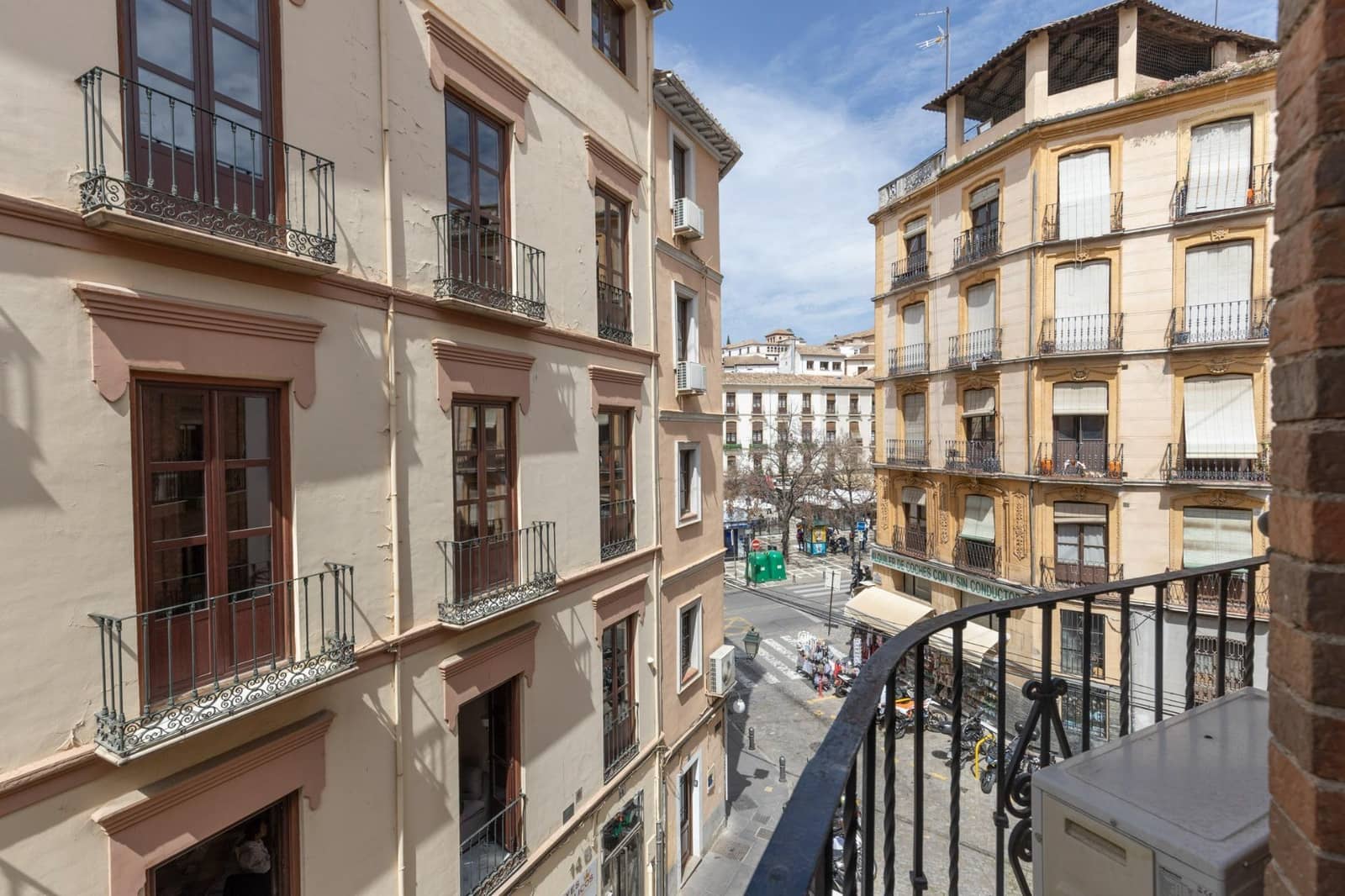1 bedroom Apartment for sale in Granada city - € 228,000 (Ref: 8929218)