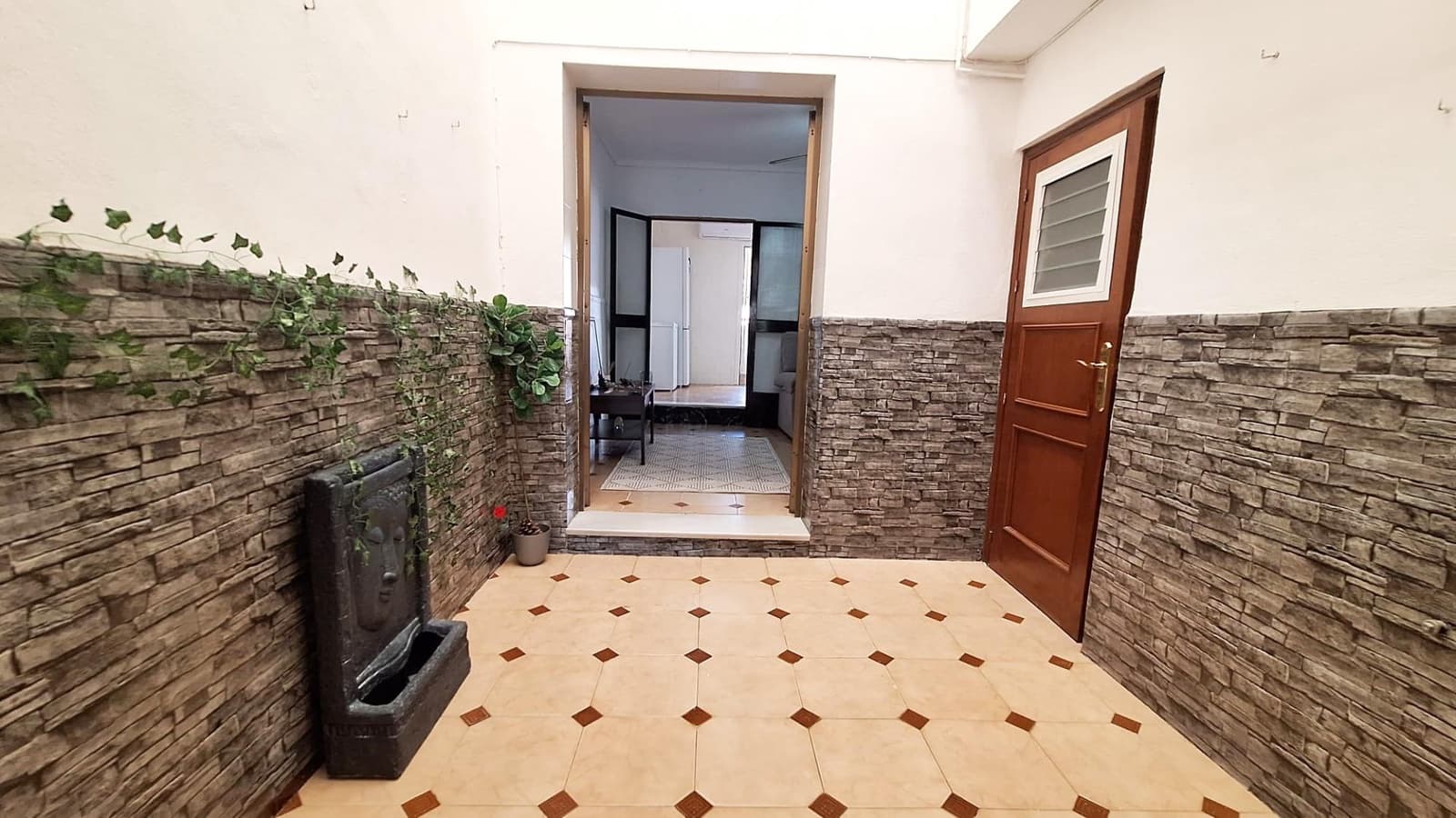 4 bedroom Townhouse for sale in Fernán Núñez - € 117,000 (Ref: 9360028)