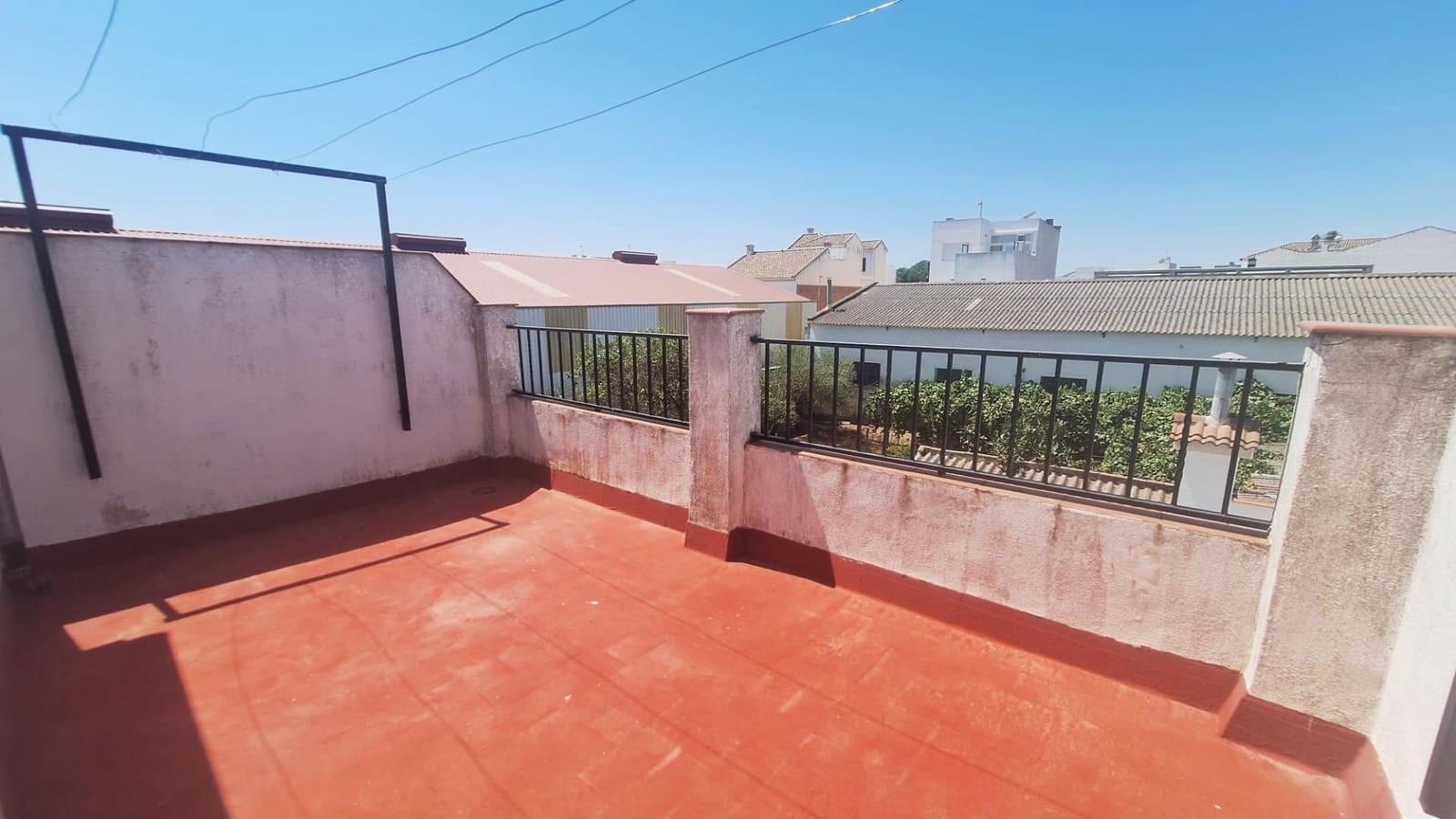 4 bedroom Townhouse for sale in Fernán Núñez - € 117,000 (Ref: 9360028)
