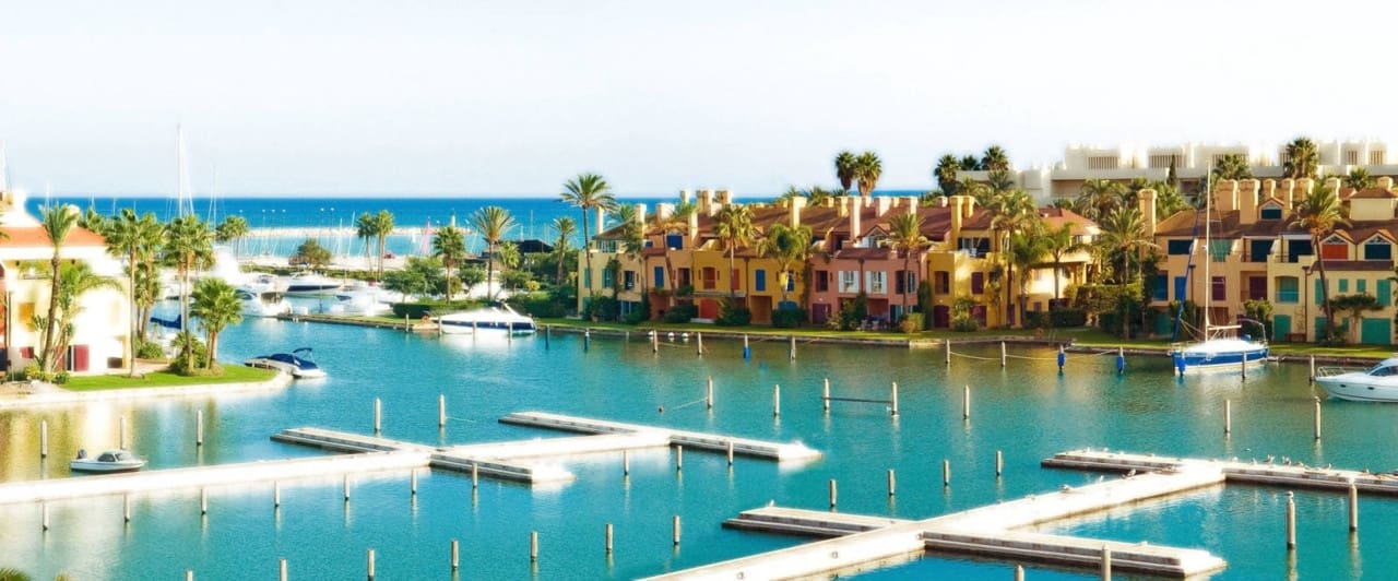 2 slaapkamer Appartement te koop in Puerto de Sotogrande - La Marina ...