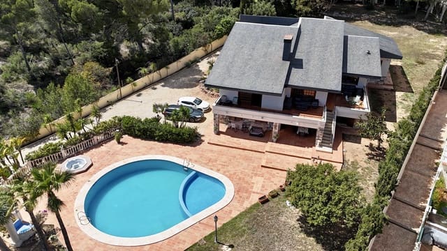 4 bedroom Villa for sale in La Nucia Pueblo , La Nucia - € 995,000 (Ref ...